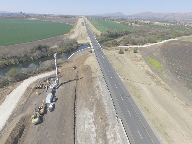 JG Afrika | DUALLING CARRIAGEWAY ON THE N4 TOLL ROAD